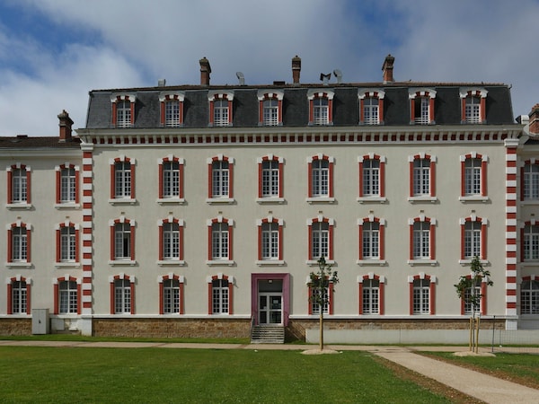 Epernay Vineyard Stay For 3 Guests - Épernay