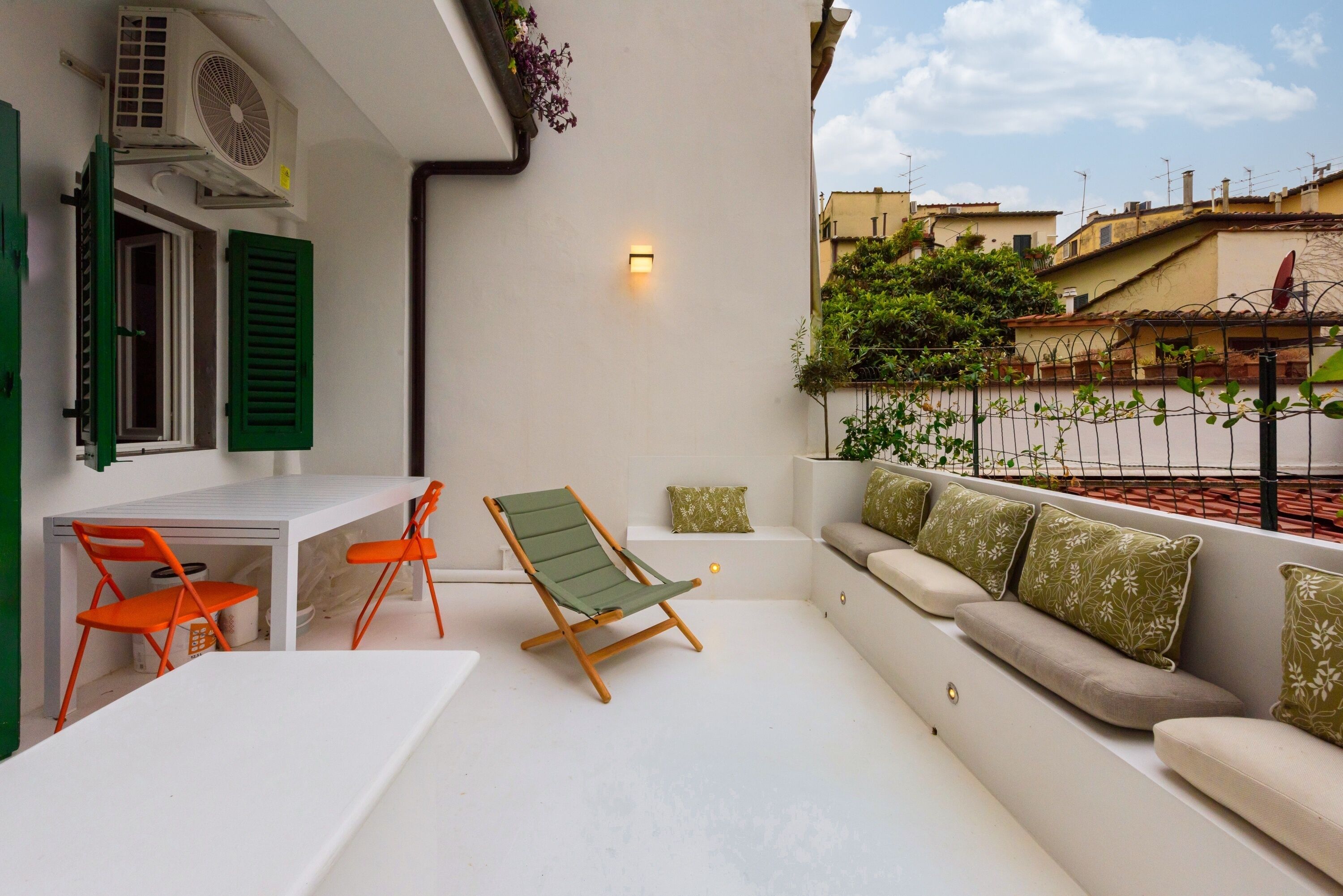 Apartamento conforto | Opções para refeição ao ar livre