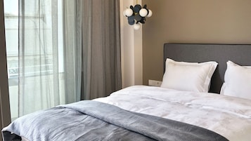 Apartamento júnior, sacada | Vista do quarto