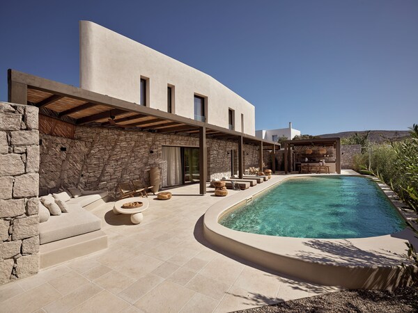 Villa Alemar - Delmar Collection - Milos