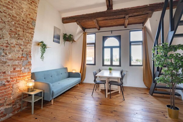Two-bedroom Apartment By The River - Anvers