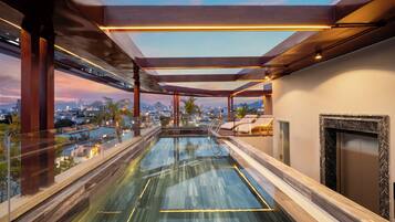 Piscina interior