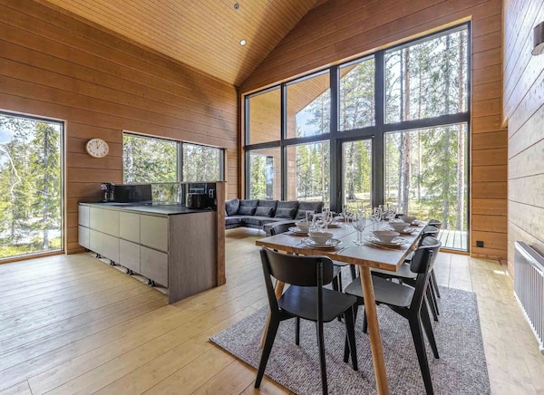 New Luxury Villa With Jacuzzi & Sauna - Äkäslompolo