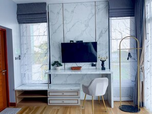 Vila família, 6 quartos, vista para a piscina | Wi-Fi de cortesia, roupa de cama