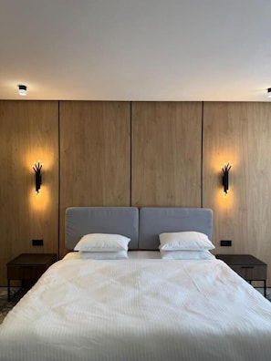 Suite de Luxo, Vista para a cidade | Cofre no quarto, ferro/tábua de engomar, Wi-fi grátis 