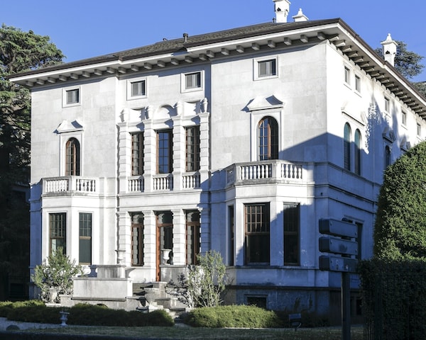 Casabianca Suites - Como