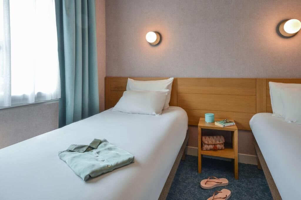 Quarto duplo standard | Quartos à prova de som, Wi-Fi de cortesia