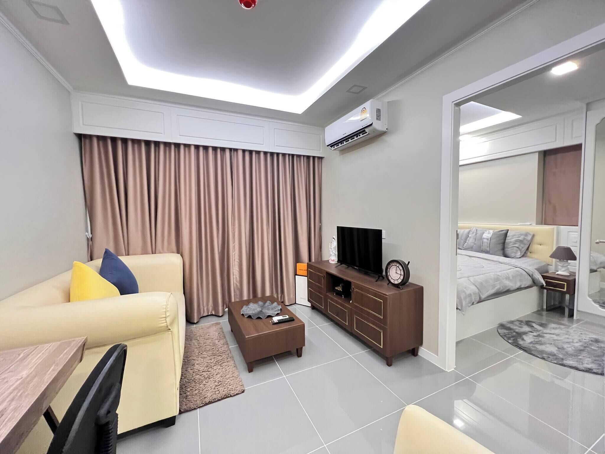 Luxueux Condo D'une Chambre Avec Piscine Près De La Plage De Jomtien - Pattaya