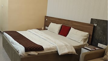 Quarto família | Escrivaninha, espaço de trabalho para notebook, Wi-Fi de cortesia