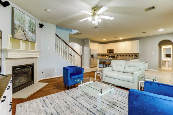 Private Yard & Furnished Patio! Rosenberg Retreat - Brazos Bend State Park, Needville