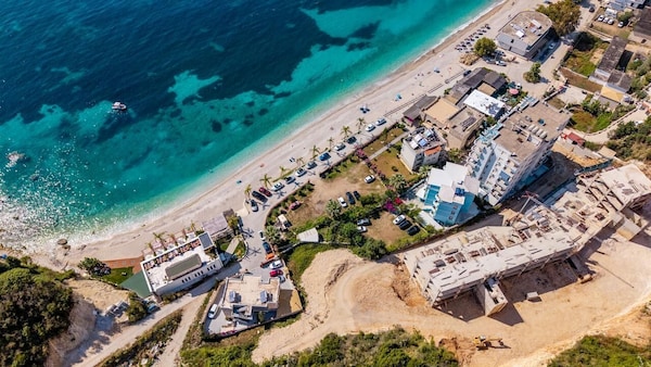 Blue Stay Hotel - Himarë