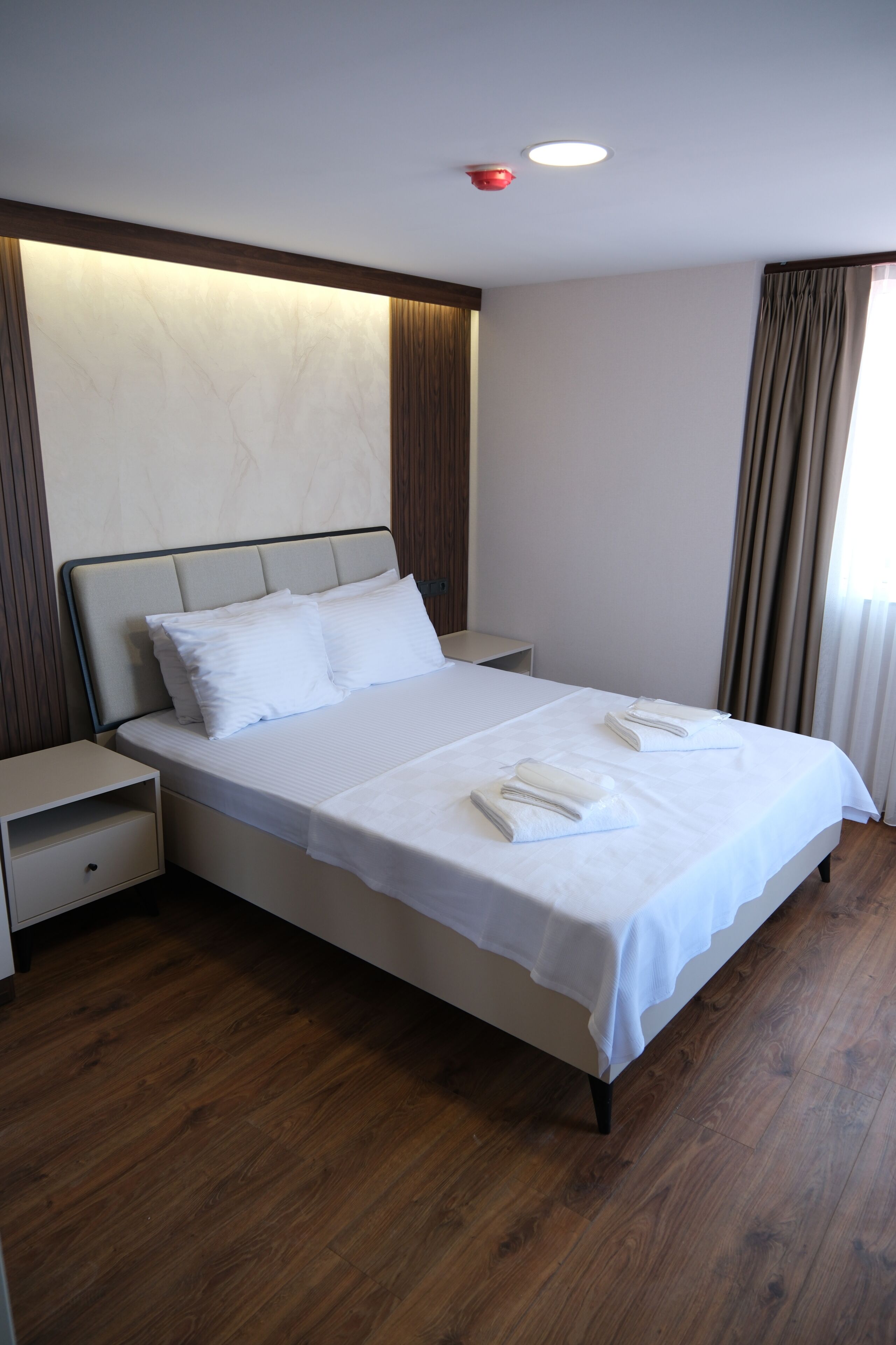 Quarto Duplo Deluxe, vista para o mar | Roupa de cama fornecida 