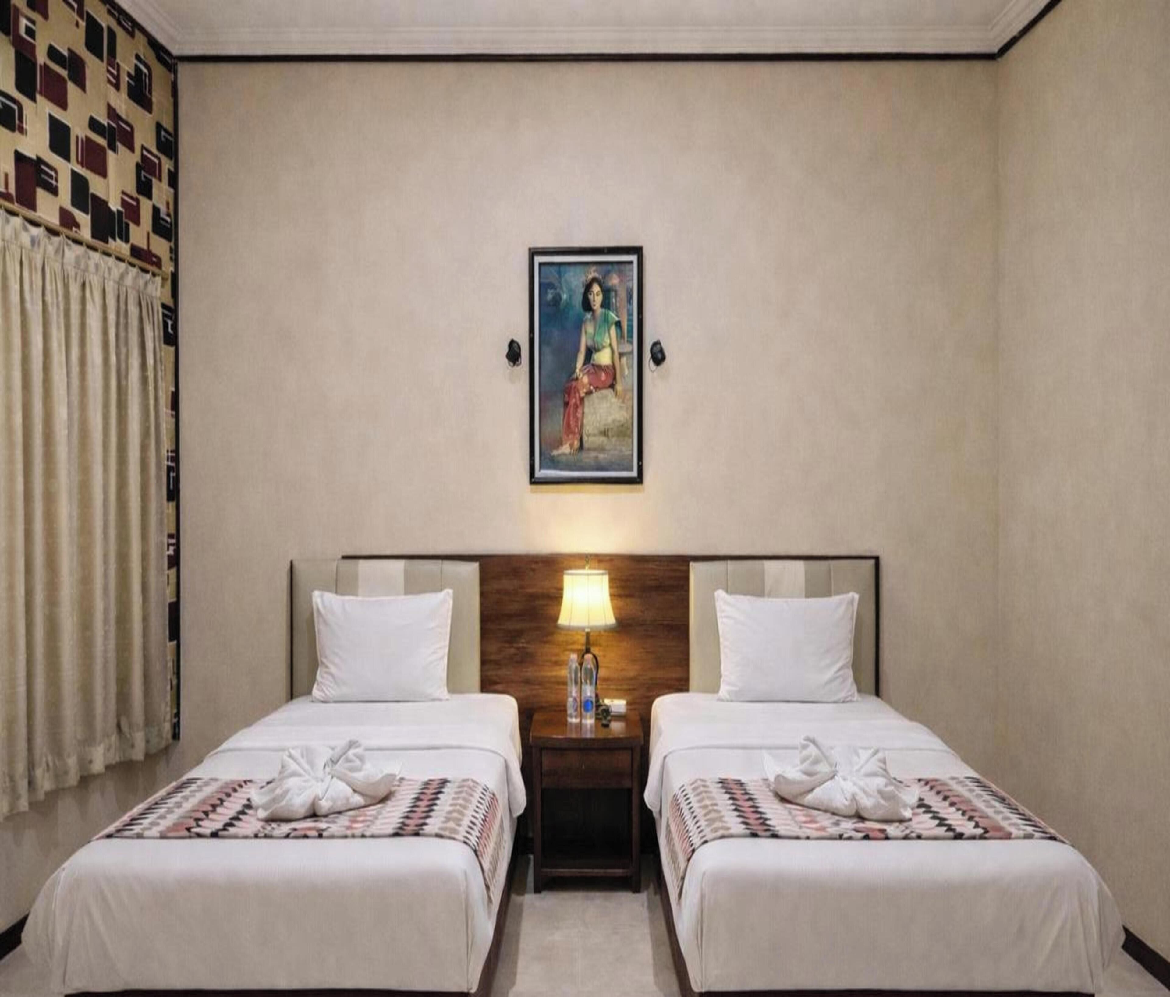 Quarto Twin Superior | Secretária, roupa de cama fornecida 