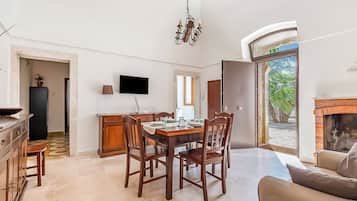 Villa Familiar, 3 quartos, lareira (Casolare Di Puglia with private Pool) | Interior