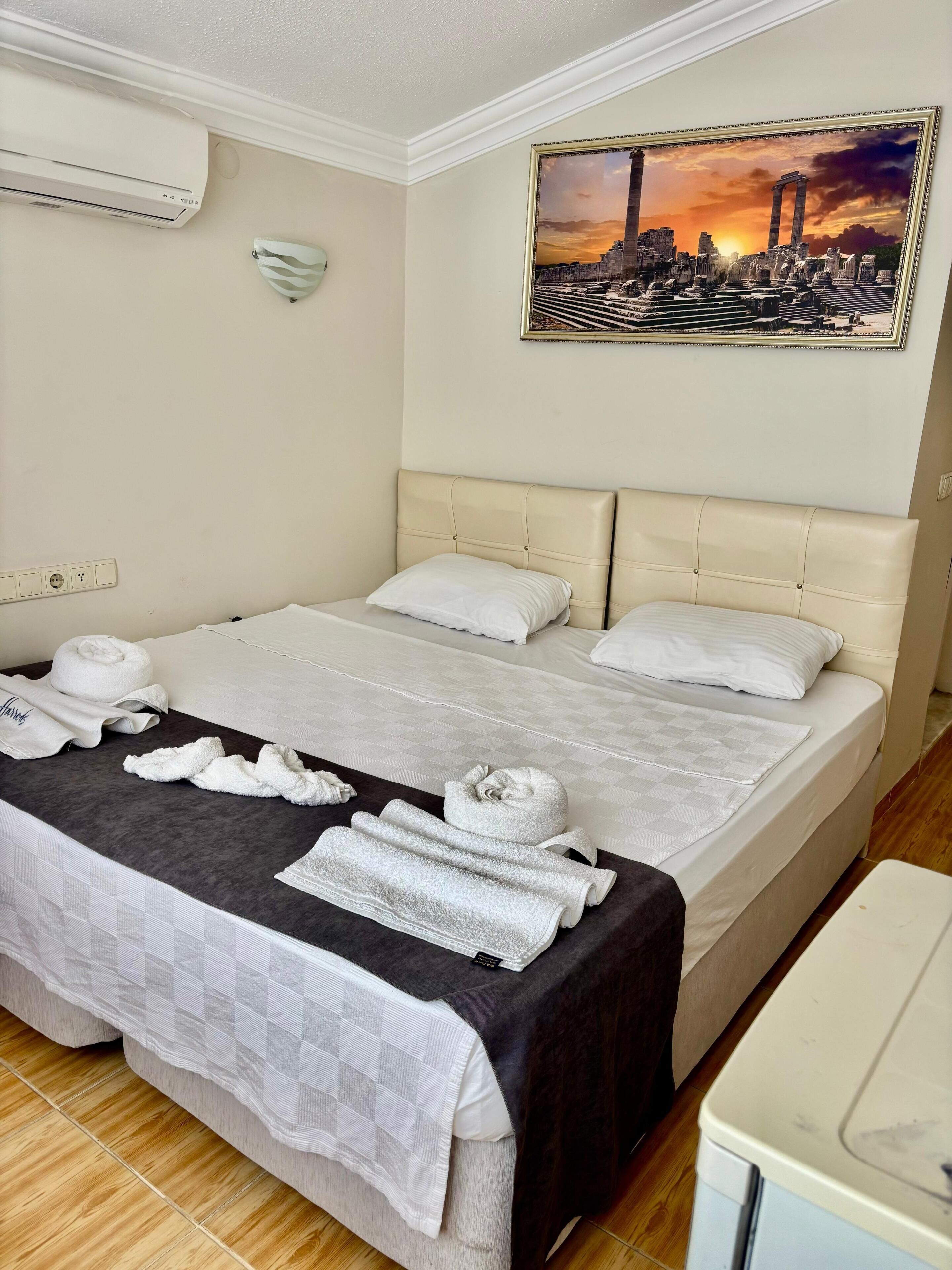 Quarto Básico, varanda, vista para a praia | Wi-fi grátis 