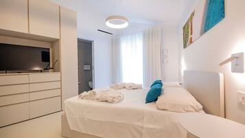 Quarto Duplo Standard | Minibar, cofre no quarto