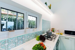 Apartamento conforto, vista para o mar | Cozinha privada
