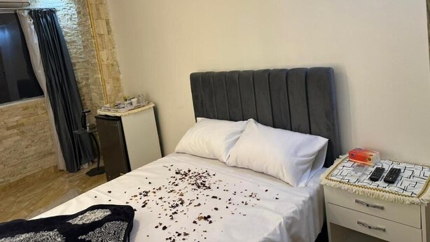 Quarto Clássico com Cama de Casal, vista para a montanha | Cofre no quarto, quartos insonorizados, ferro/tábua de engomar 