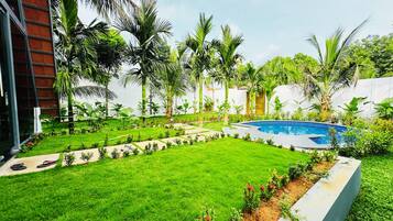 Suíte estúdio superluxo, sacada, vista para a piscina | Área da propriedade