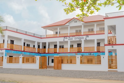 HOTEL LOS AMIGOS 
