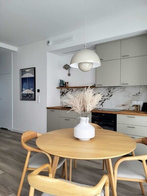 Apartamento Deluxe | Restaurantes