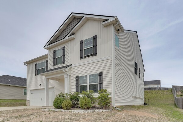 11 Mi To Bruce's Field! Tranquil Home W/ Patio - South Carolina