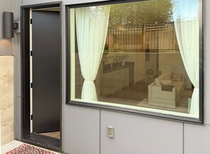 Modern Magnolia ADU- Easy access to downtown and stadiums - Latest ...