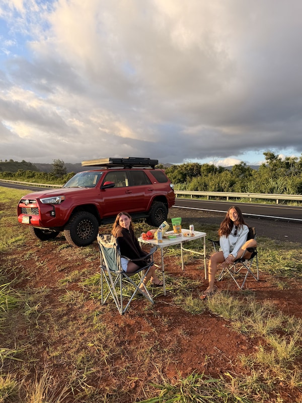 2022 Red 4runner - Kauai, HI