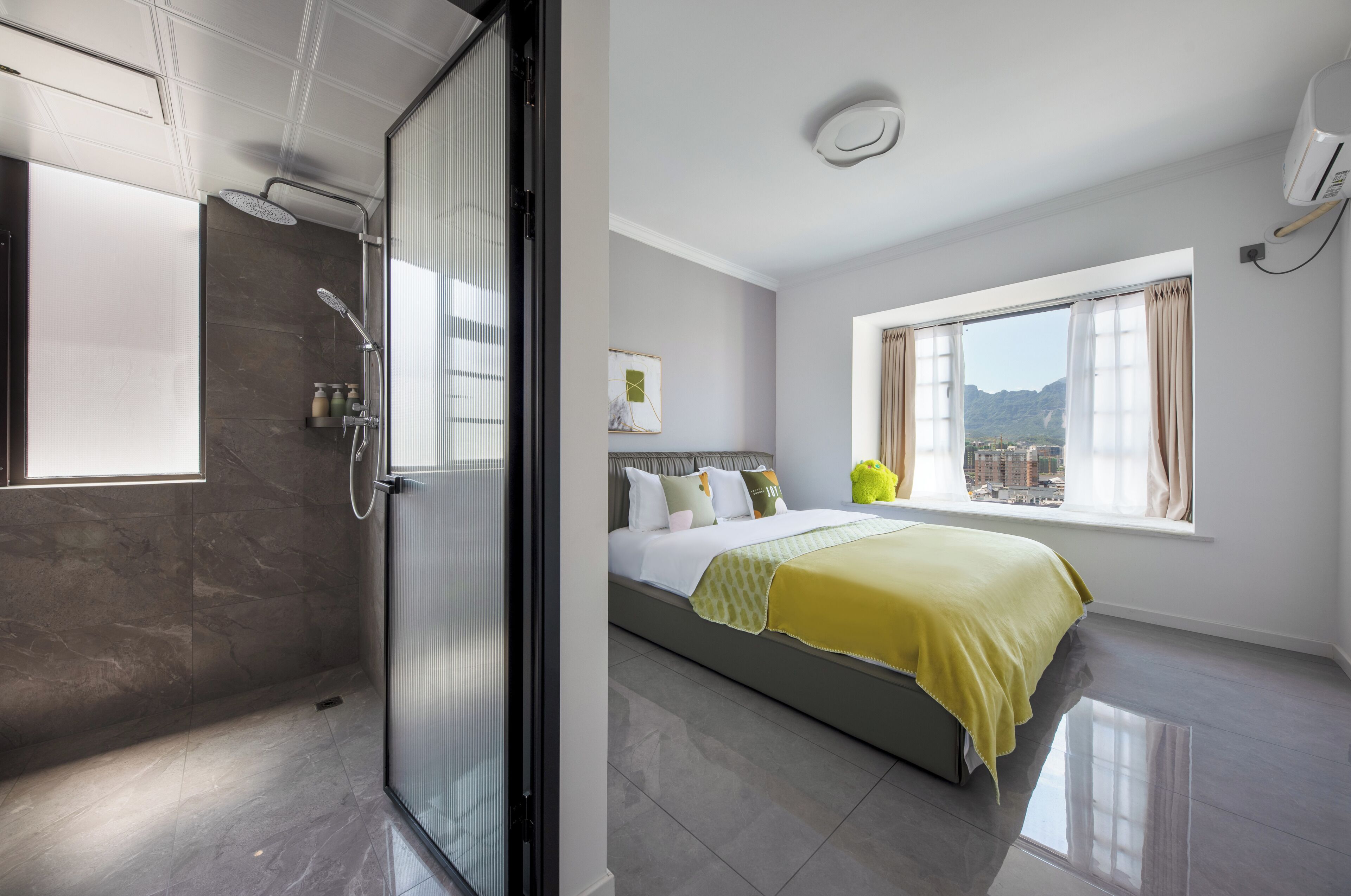 Apartamento Comfort, 4 quartos, cozinha, vista para a montanha | Roupa de alta qualidade, Wi-fi grátis, roupa de cama fornecida 