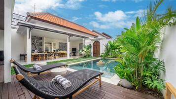 Villa Deluxe, 4 quartos, piscina privativa | Piscina | Piscina exterior