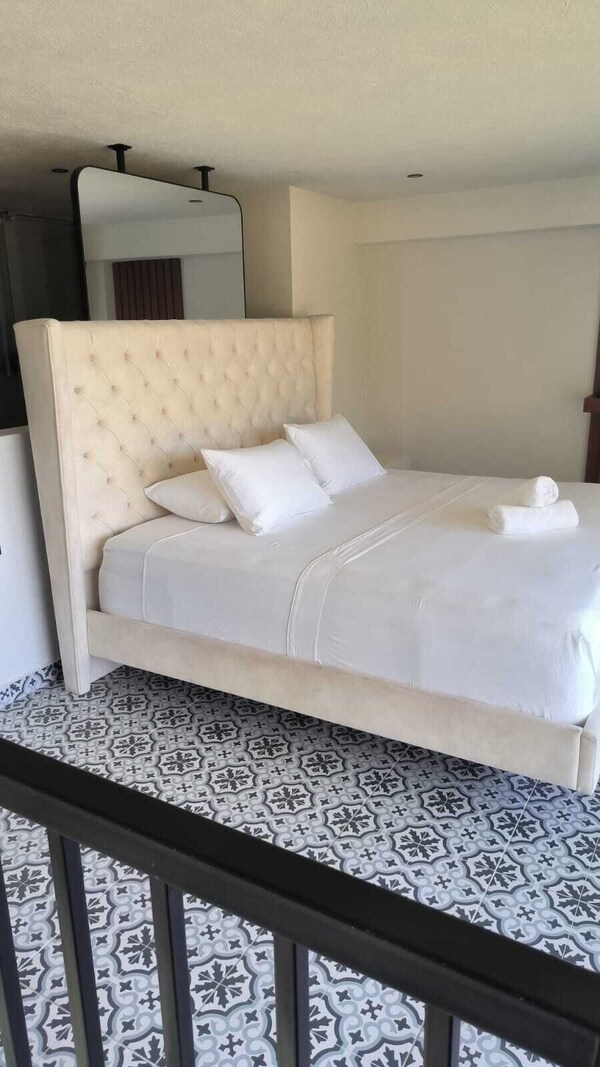 Catleya Royal Club - Risaralda