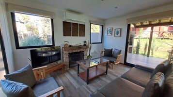 Cabana, 2 quartos | Área de estar