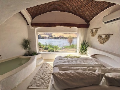Nala Narty Nubian house and organic farm