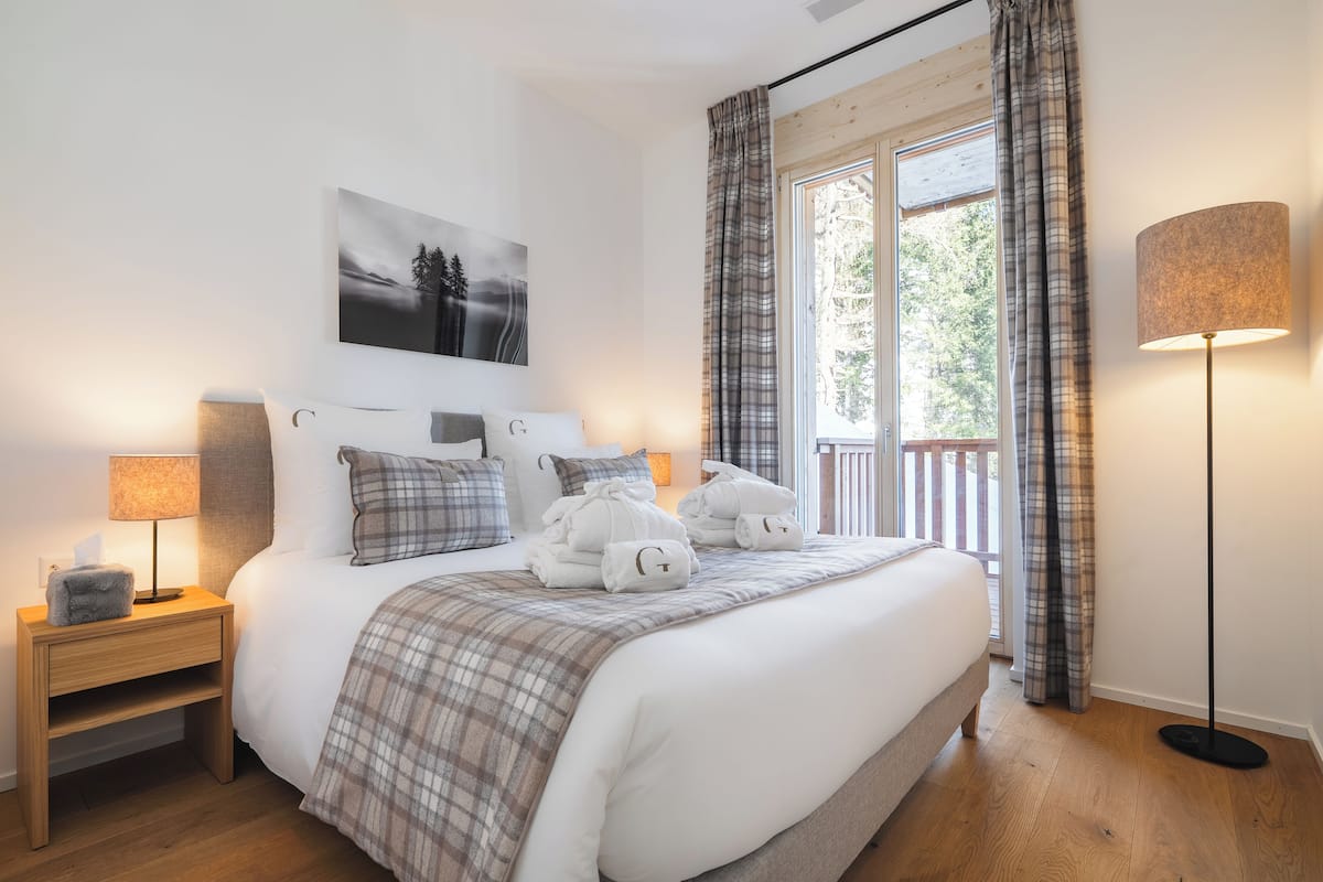 Alpine : Appartement 82 | Roupas de cama premium, cofres nos quartos, berços grátis