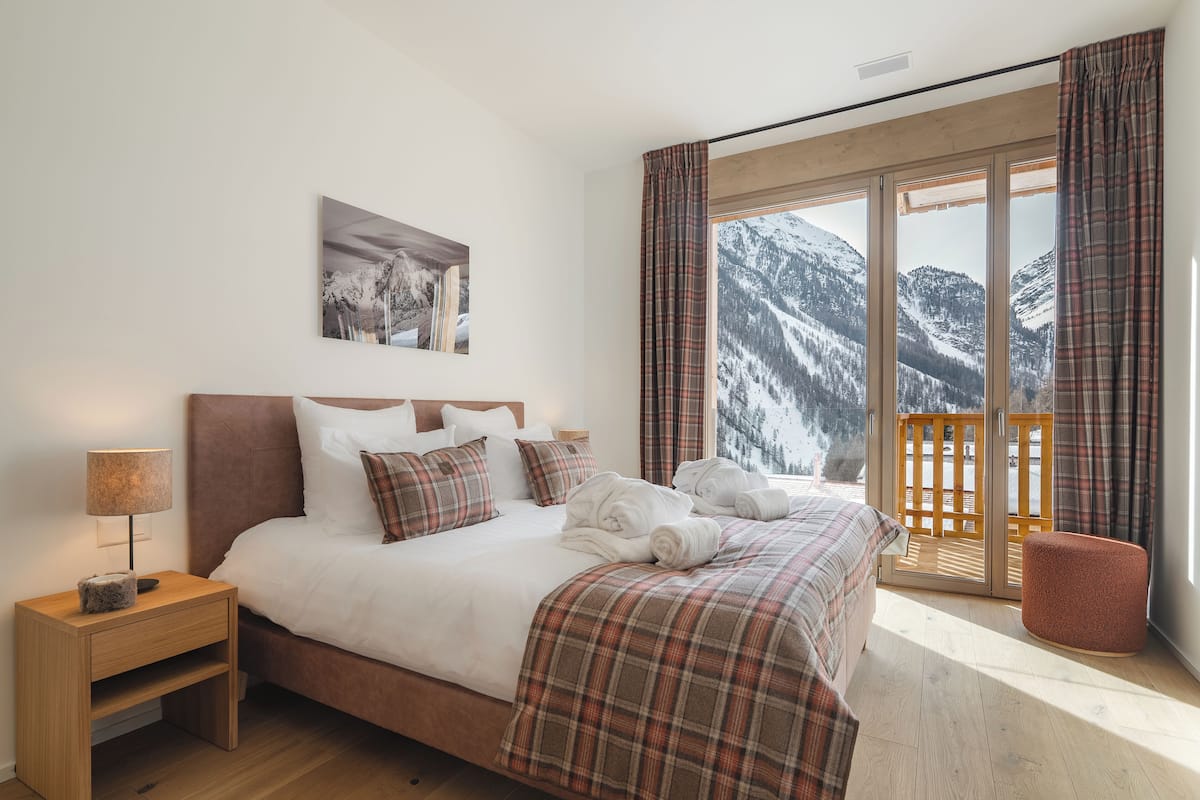 Alpine : Appartement 83 | Roupas de cama premium, cofres nos quartos, berços grátis
