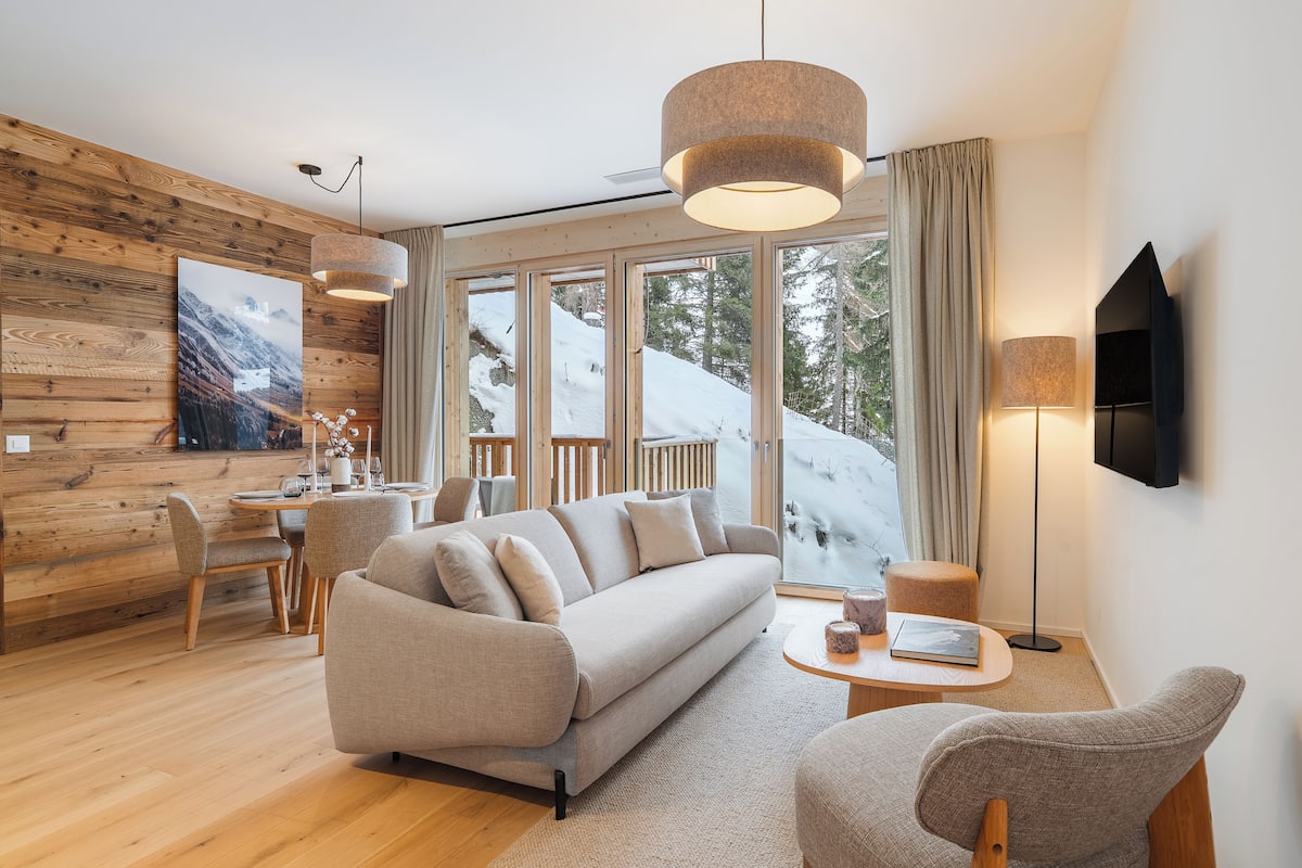 Alpine : Appartement 73 | Roupas de cama premium, cofres nos quartos, berços grátis