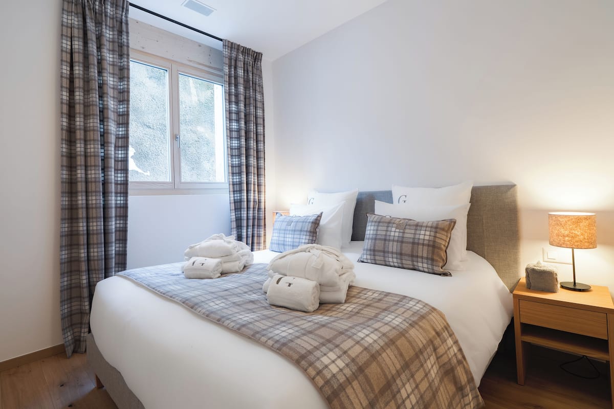 Alpine : Appartement 84 | Roupas de cama premium, cofres nos quartos, berços grátis