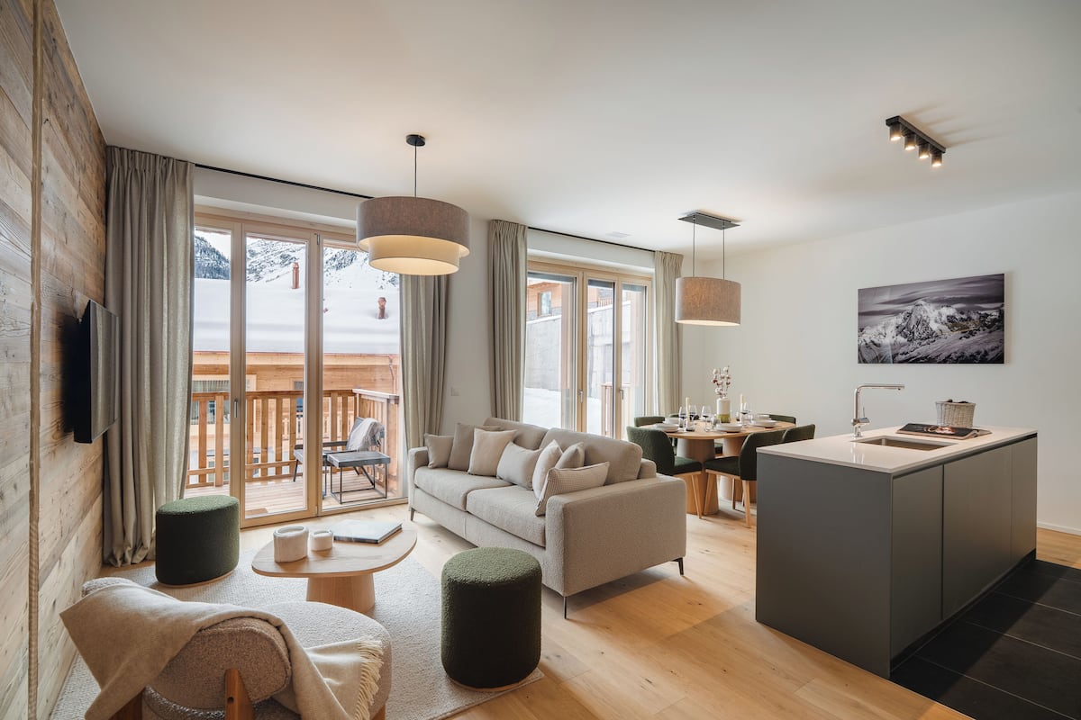 Alpine : Appartement 62 | Roupas de cama premium, cofres nos quartos, berços grátis