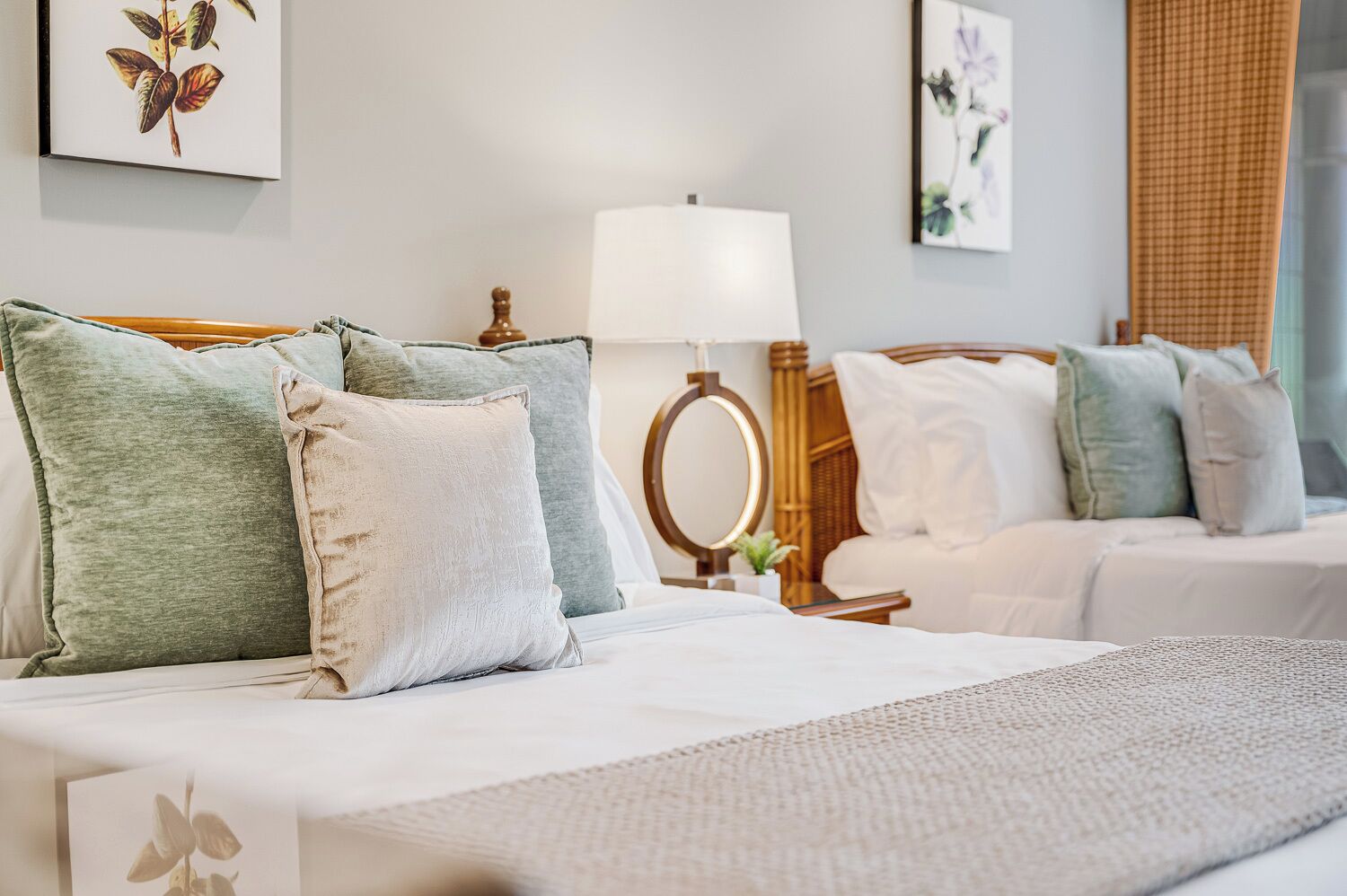 Lahaina Shores Front St Oceanfront Resort | Pool, Hot Tub, Beachfront, Sleeps 4 - Lahaina, HI