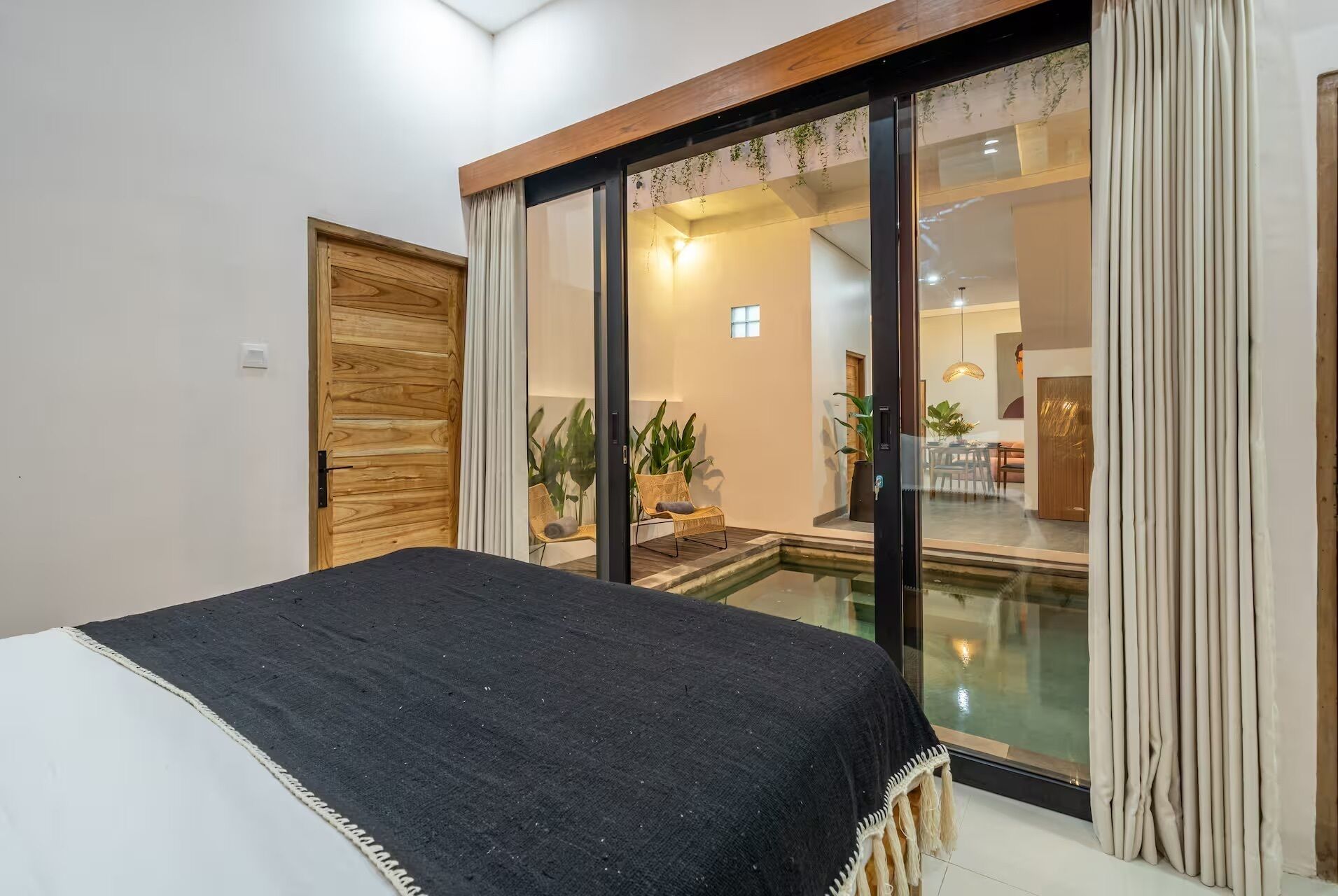 Villa Deluxe, 2 quartos, piscina privativa | Lençóis de algodão egípcio, roupa de alta qualidade, cofre no quarto 