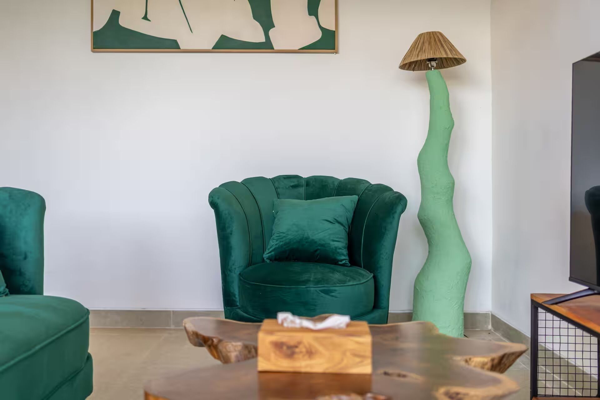 Villa Gallery, 2 quartos, piscina privativa | Sala de estar | Smart TV de 50 polegadas com canais digitais 