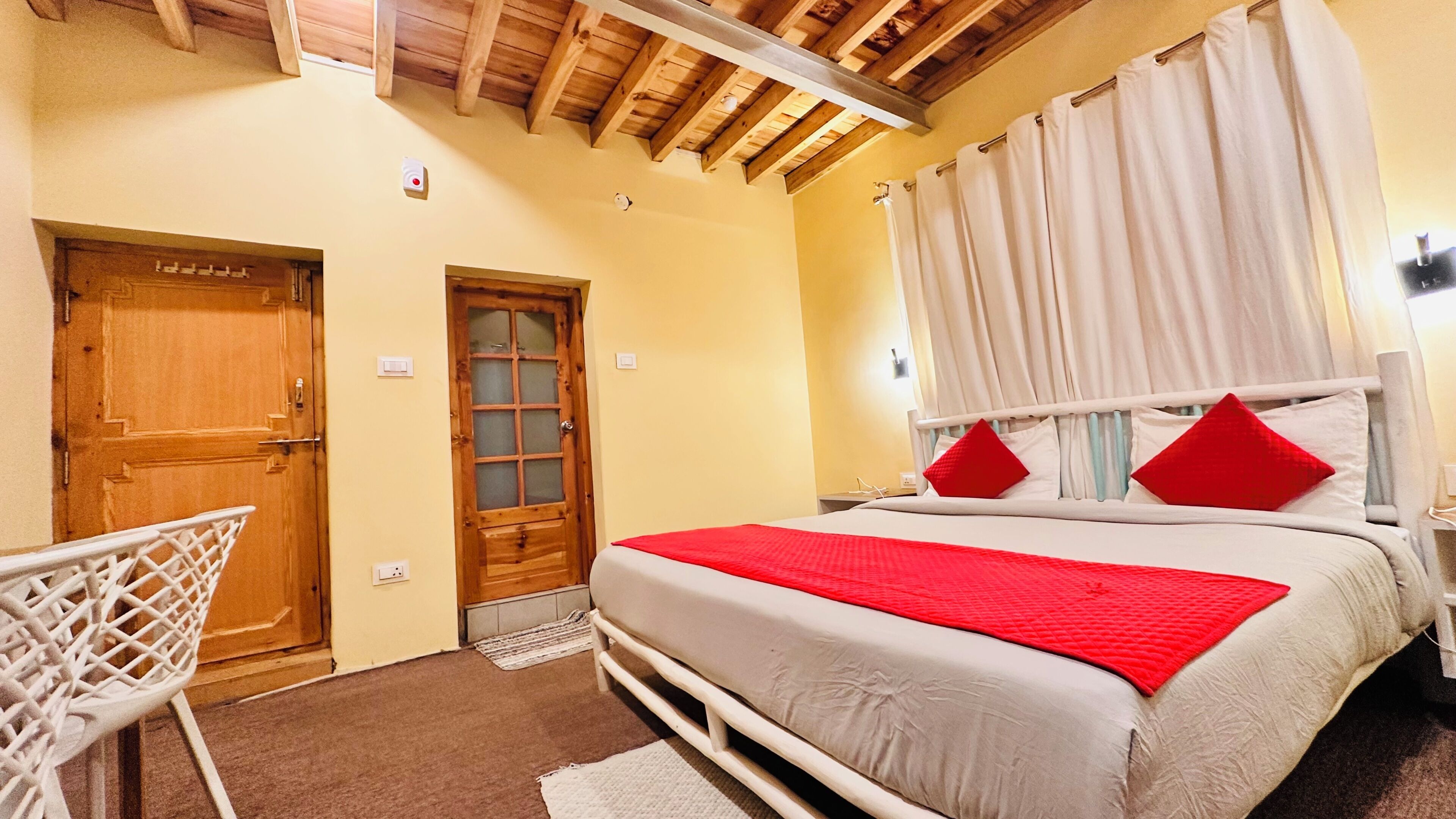 Quarto casal luxo | Wi-Fi de cortesia