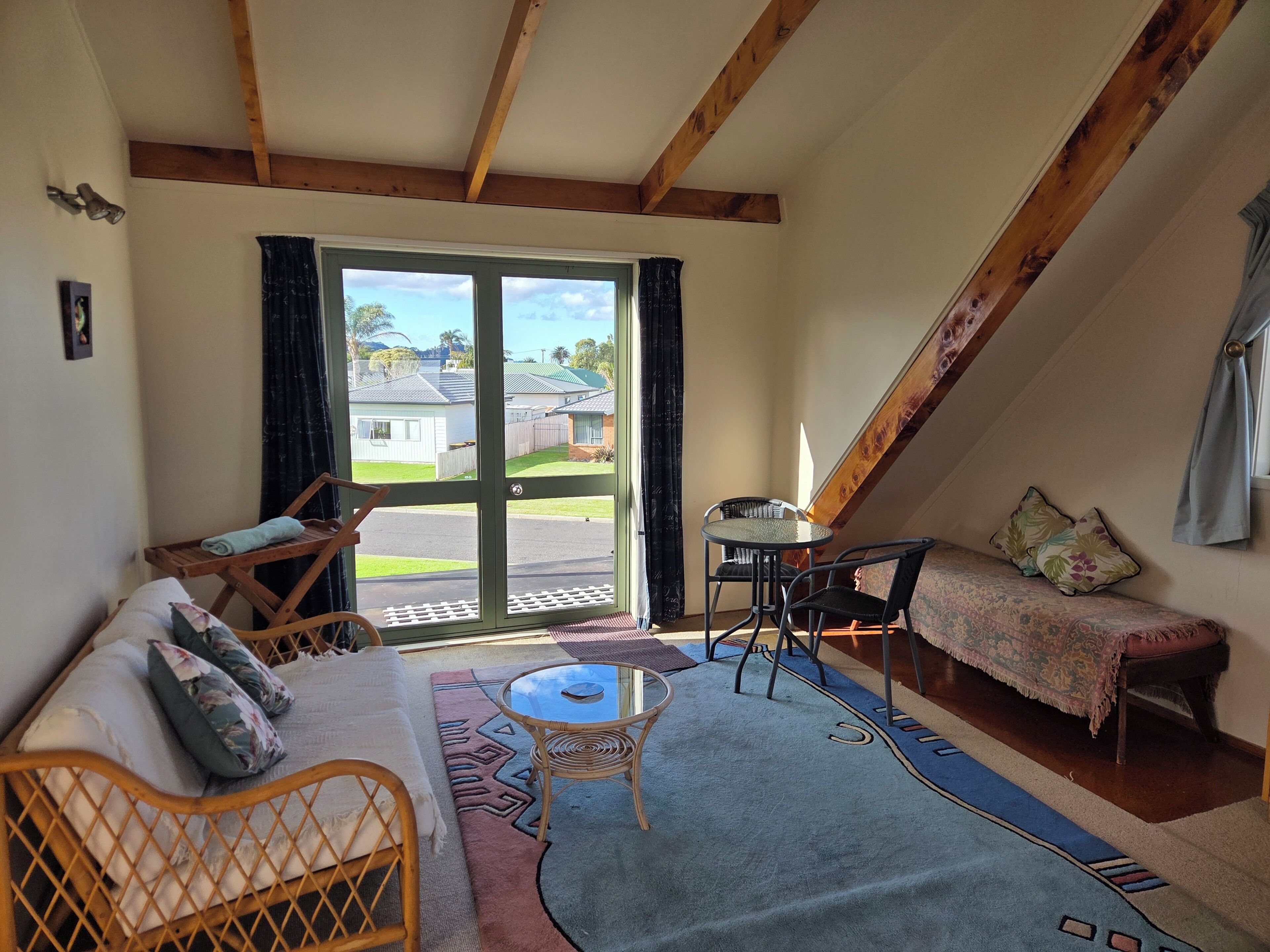 Entire Home In Whitianga, Close To Beach & Easy Walk To The Town Centre. - Whitianga