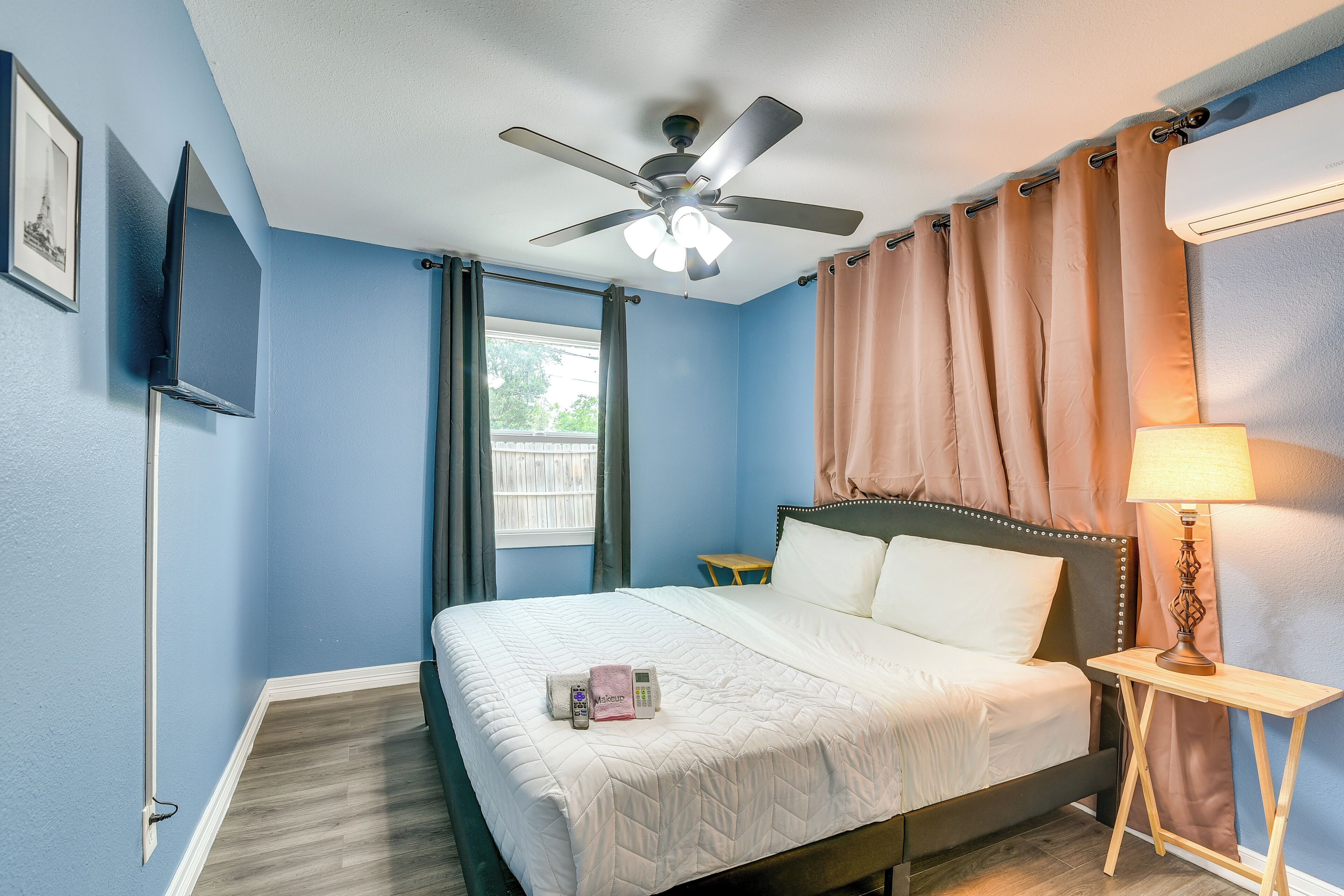 Casa (2 Bedrooms) | Interior
