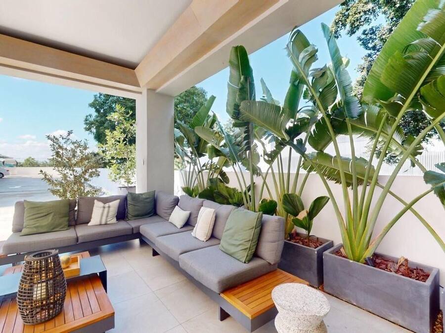 Apartamento de Luxo, varanda, vista para a piscina | Terraço/pátio interior