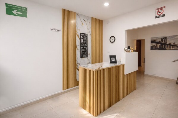 Zuray Hostal & Recovery House - Cali