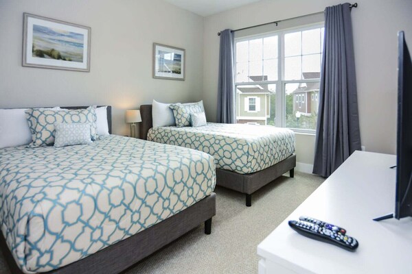 Lovely Townhome 5mindisneyworld Resort Style - 156 - Celebration, FL