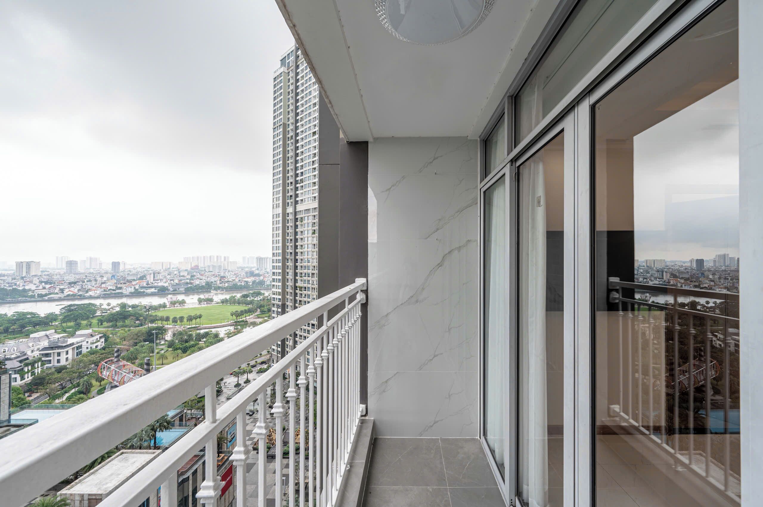 Apartamento, 3 quartos, sacada, vista para a cidade | Área da propriedade