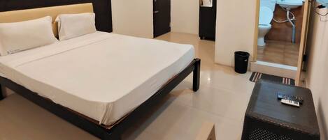 Quarto Duplo Standard | Wi-fi grátis, roupa de cama fornecida