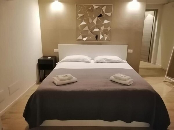 Oisife Apartments - Cagliari